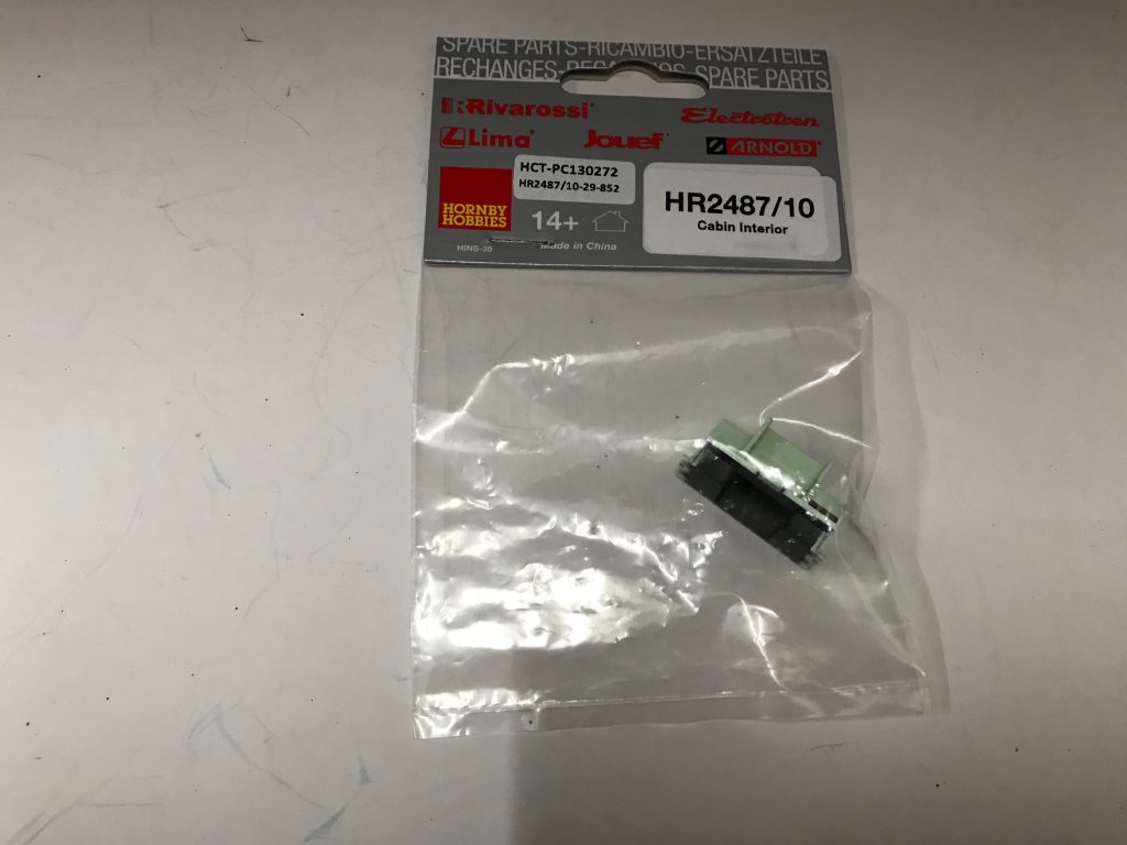 HR2487/10 Hornby Rivarossi Cabin Interior for Automotrici Diesel ALn ...